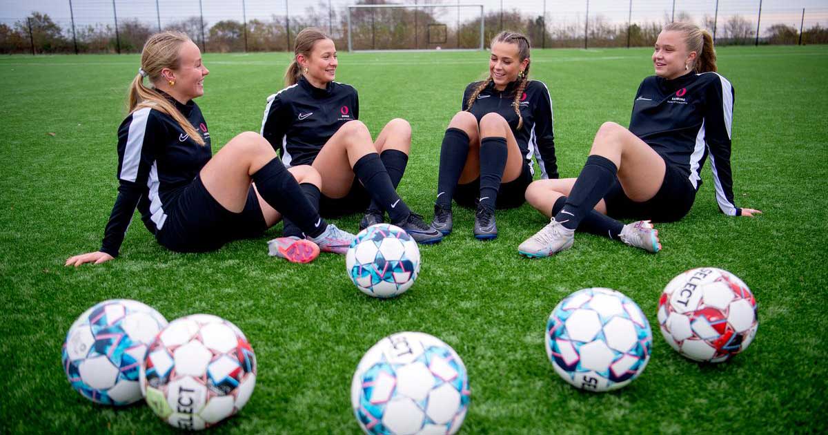 Skolerne i Oure og FA2000 i strategisk samarbejde om pigefodbold